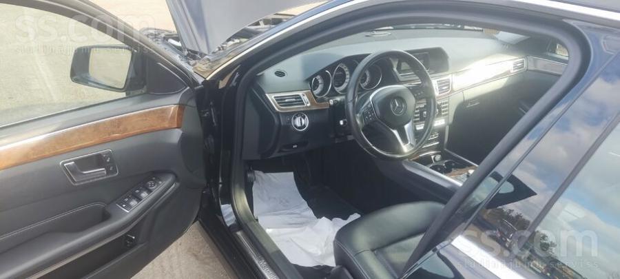 Melns Mercedes-Benz E 300 2015 Daugavpils, ar dzinēja tilpumu 2.20 L un nobraukumu 288 tūkst. km par 13600 €, foto 15 vietnē AUTOMOTO.COM.LV