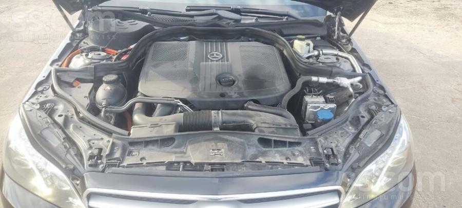 Melns Mercedes-Benz E 300 2015 Daugavpils, ar dzinēja tilpumu 2.20 L un nobraukumu 288 tūkst. km par 13600 €, foto 16 vietnē AUTOMOTO.COM.LV