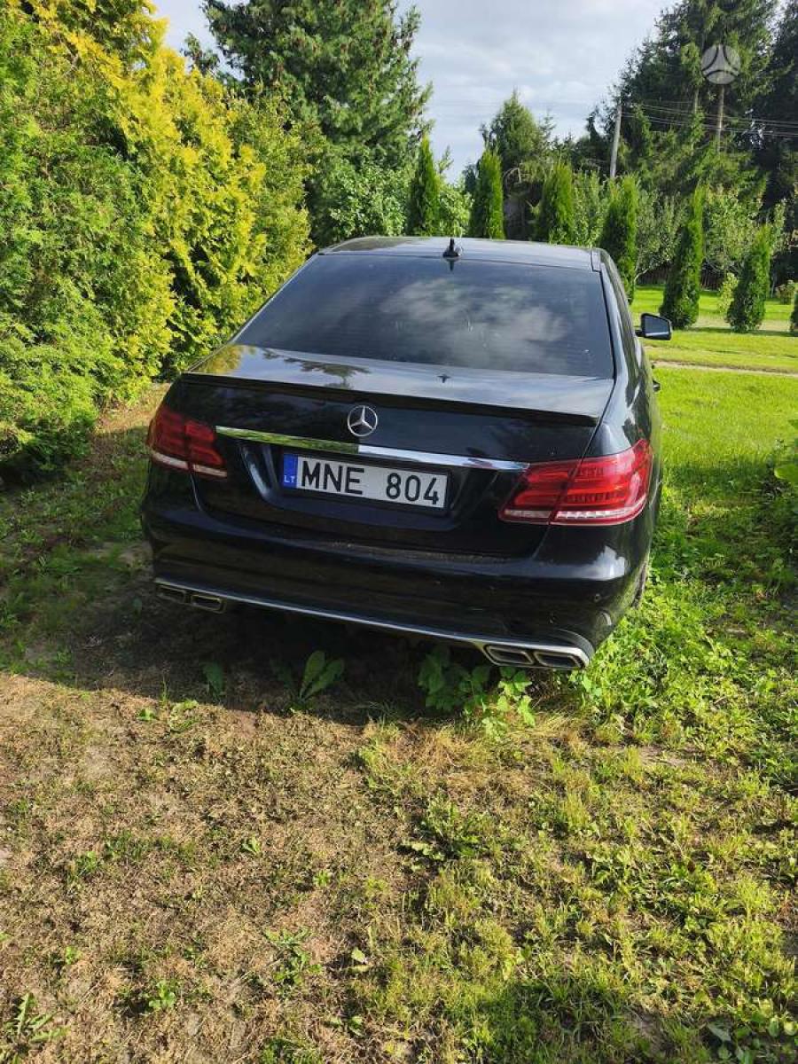 Melns Mercedes-Benz E 300 2015 Kauņa, ar dzinēja tilpumu 0.00 L un nobraukumu 216 tūkst. km par 6200 €, foto 7 vietnē AUTOMOTO.COM.LV