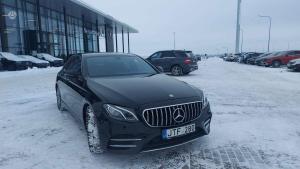 Melns Mercedes-Benz E 300 2017 Klaipėda, ar dzinēja tilpumu 1.99 L un nobraukumu 195 tūkst. km par 20700 €, foto 5 vietnē AUTOMOTO.COM.LV
