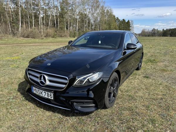 Black Mercedes-Benz E 300 2018 in Kaunas, with an engine capacity of 2.00 L and mileage of 149 thousand km for 23000 €, photo 2 on AUTOMOTO.COM.LV