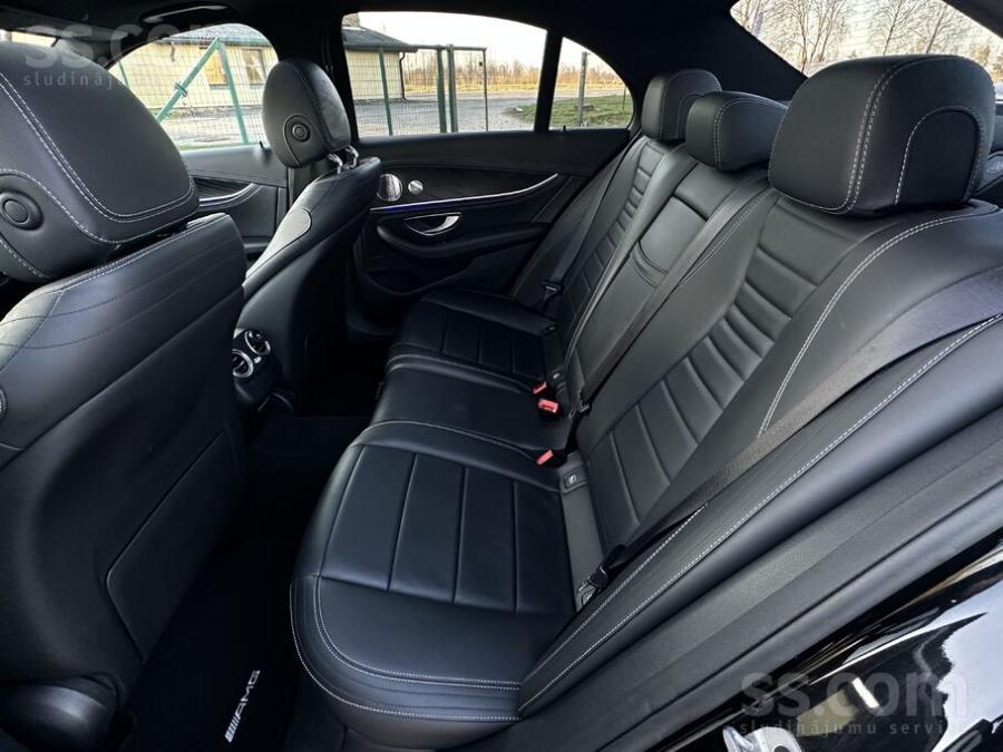 Melns Mercedes-Benz E 300 2019 Tukums, ar dzinēja tilpumu 2.20 L un nobraukumu 220 tūkst. km par 25900 €, foto 14 vietnē AUTOMOTO.COM.LV