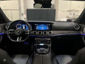 Melns Mercedes-Benz E 300 2020 Viļņa, ar dzinēja tilpumu 2.00 L un nobraukumu 45 tūkst. km par 34900 €, foto 19 vietnē AUTOMOTO.COM.LV