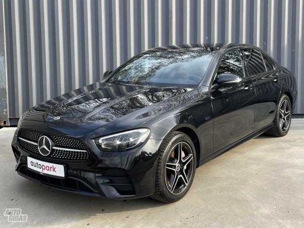 Black Mercedes-Benz E 300 2020 in Vilnius, with an engine capacity of 2.00 L and mileage of 95 thousand km for 28000 €, photo 1 on AUTOMOTO.COM.LV