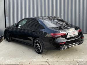 Melns Mercedes-Benz E 300 2020 Viļņa, ar dzinēja tilpumu 2.00 L un nobraukumu 95 tūkst. km par 28000 €, foto 7 vietnē AUTOMOTO.COM.LV