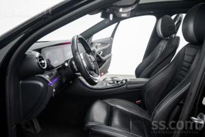 Черный Мерседес Е 300 2020 в Рига, объемом двигателя 2.00 л и пробегом 256 тыс. км за 18999 €, фото 20 на AUTOMOTO.COM.LV