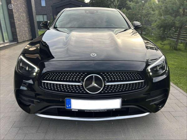 Melns Mercedes-Benz E 300 2021 Palanga, ar dzinēja tilpumu 1.99 L un nobraukumu 100 tūkst. km par 34500 €, foto 3 vietnē AUTOMOTO.COM.LV