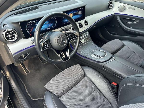 Melns Mercedes-Benz E 300 2021 Palanga, ar dzinēja tilpumu 1.99 L un nobraukumu 100 tūkst. km par 34500 €, foto 7 vietnē AUTOMOTO.COM.LV