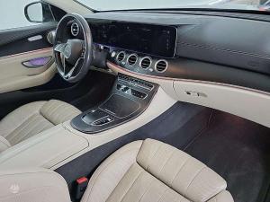 Black Mercedes-Benz E 300 2022 in Vilnius, with an engine capacity of 1.99 L and mileage of 173 thousand km for 29690 €, photo 7 on AUTOMOTO.COM.LV