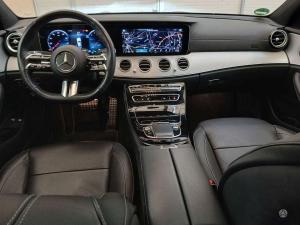 Melns Mercedes-Benz E 300 2022 Viļņa, ar dzinēja tilpumu 1.99 L un nobraukumu 142 tūkst. km par 34690 €, foto 10 vietnē AUTOMOTO.COM.LV