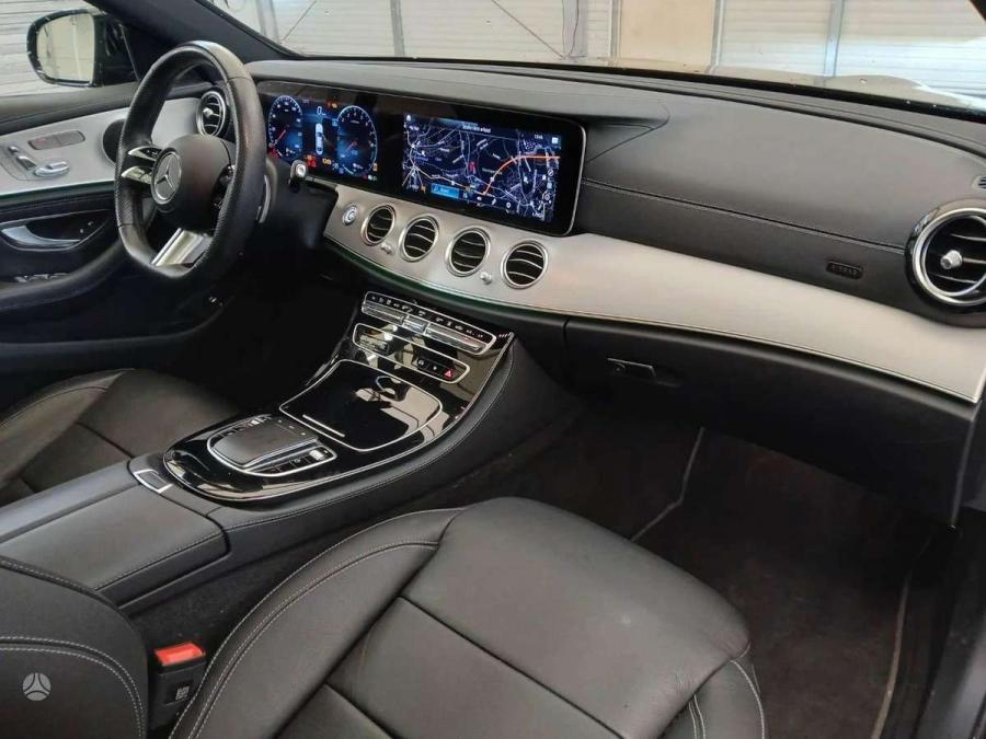 Melns Mercedes-Benz E 300 2022 Viļņa, ar dzinēja tilpumu 1.99 L un nobraukumu 142 tūkst. km par 34690 €, foto 11 vietnē AUTOMOTO.COM.LV