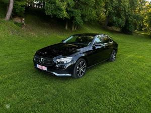 Melns Mercedes-Benz E 300 2022 Trakai, ar dzinēja tilpumu 1.95 L un nobraukumu 400 tūkst. km par 24000 €, foto 4 vietnē AUTOMOTO.COM.LV