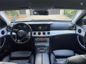 Melns Mercedes-Benz E 300 2022 Trakai, ar dzinēja tilpumu 1.95 L un nobraukumu 400 tūkst. km par 24000 €, foto 10 vietnē AUTOMOTO.COM.LV
