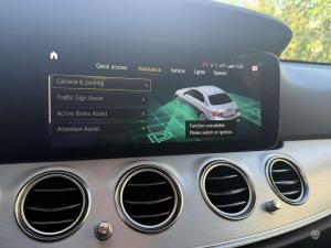 Melns Mercedes-Benz E 300 2022 Trakai, ar dzinēja tilpumu 1.95 L un nobraukumu 400 tūkst. km par 24000 €, foto 15 vietnē AUTOMOTO.COM.LV