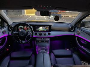 Black Mercedes-Benz E 300 2022 in Vilnius, with an engine capacity of 2.00 L and mileage of 400 thousand km for 23000 €, photo 9 on AUTOMOTO.COM.LV
