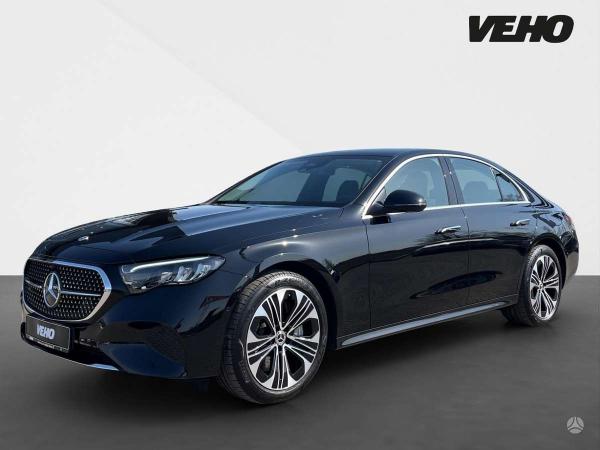 Черный Мерседес Е 300 2024 в Каунас, объемом двигателя 2.00 л и пробегом 20 тыс. км за 47900 €, фото 1 на AUTOMOTO.COM.LV