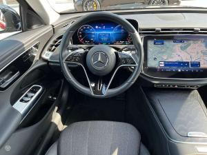 Melns Mercedes-Benz E 300 2024 Kauņa, ar dzinēja tilpumu 2.00 L un nobraukumu 20 tūkst. km par 47900 €, foto 13 vietnē AUTOMOTO.COM.LV