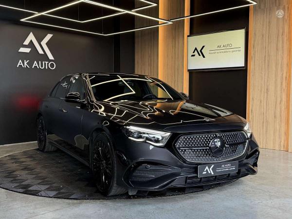Черный Мерседес Е 300 2024 в Каунас, объемом двигателя 1.95 л и пробегом 34 тыс. км за 59990 €, фото 4 на AUTOMOTO.COM.LV