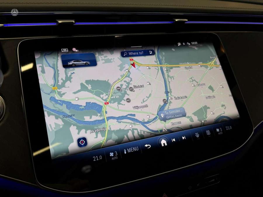 Черный Мерседес Е 300 2024 в Каунас, объемом двигателя 1.95 л и пробегом 34 тыс. км за 59990 €, фото 31 на AUTOMOTO.COM.LV