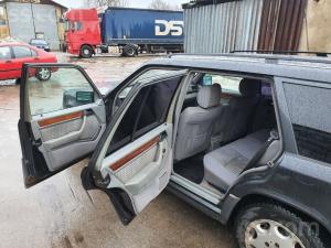Melns Mercedes-Benz E 300 1992 Rīga, ar dzinēja tilpumu 3.00 L un nobraukumu 482 tūkst. km par 2000 €, foto 8 vietnē AUTOMOTO.COM.LV