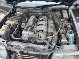 Melns Mercedes-Benz E 300 1992 Rīga, ar dzinēja tilpumu 3.00 L un nobraukumu 482 tūkst. km par 2000 €, foto 11 vietnē AUTOMOTO.COM.LV