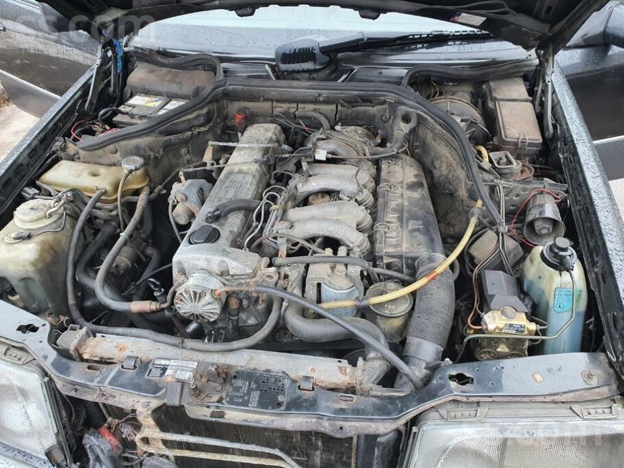 Melns Mercedes-Benz E 300 1992 Rīga, ar dzinēja tilpumu 3.00 L un nobraukumu 482 tūkst. km par 2000 €, foto 11 vietnē AUTOMOTO.COM.LV