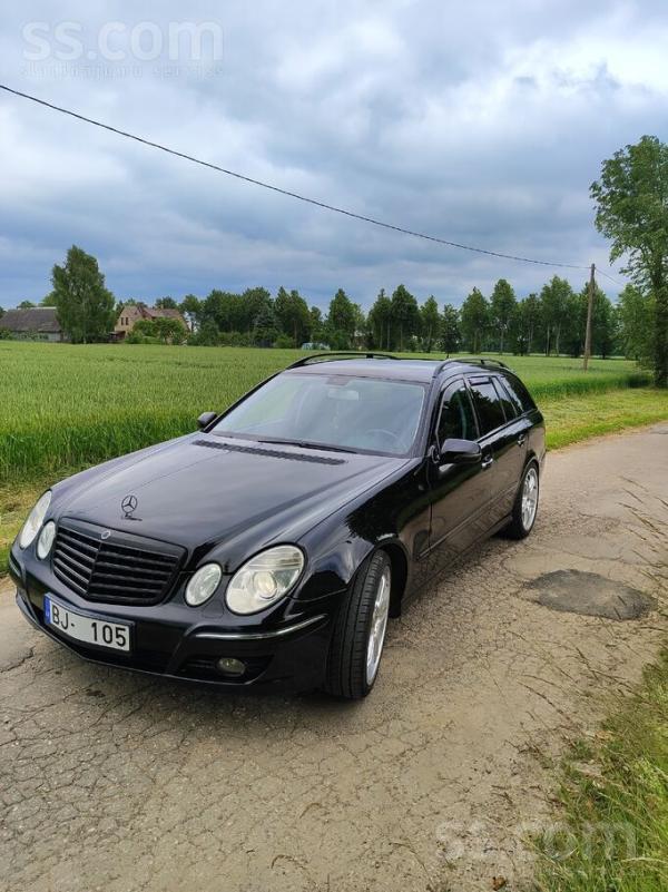 Melns Mercedes-Benz E 300 2006 Jelgava, ar dzinēja tilpumu 3.00 L un nobraukumu 313 tūkst. km par 5900 €, foto 2 vietnē AUTOMOTO.COM.LV
