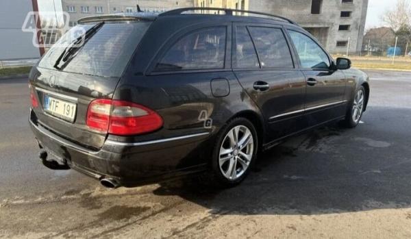 Melns Mercedes-Benz E 300 2008 Kretinga, ar dzinēja tilpumu 3.00 L un nobraukumu 291 tūkst. km par 2750 €, foto 3 vietnē AUTOMOTO.COM.LV