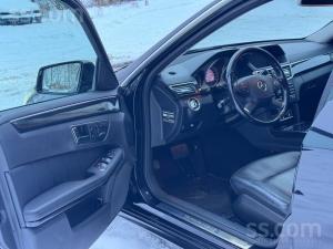 Melns Mercedes-Benz E 300 2010 Daugavpils, ar dzinēja tilpumu 3.00 L un nobraukumu 325 tūkst. km par 7850 €, foto 7 vietnē AUTOMOTO.COM.LV