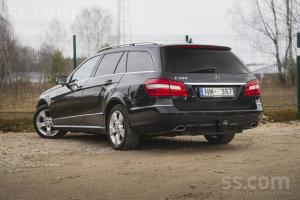 Черный Мерседес Е 300 2010 в Рига, объемом двигателя 3.00 л и пробегом 297 тыс. км за 8790 €, фото 5 на AUTOMOTO.COM.LV