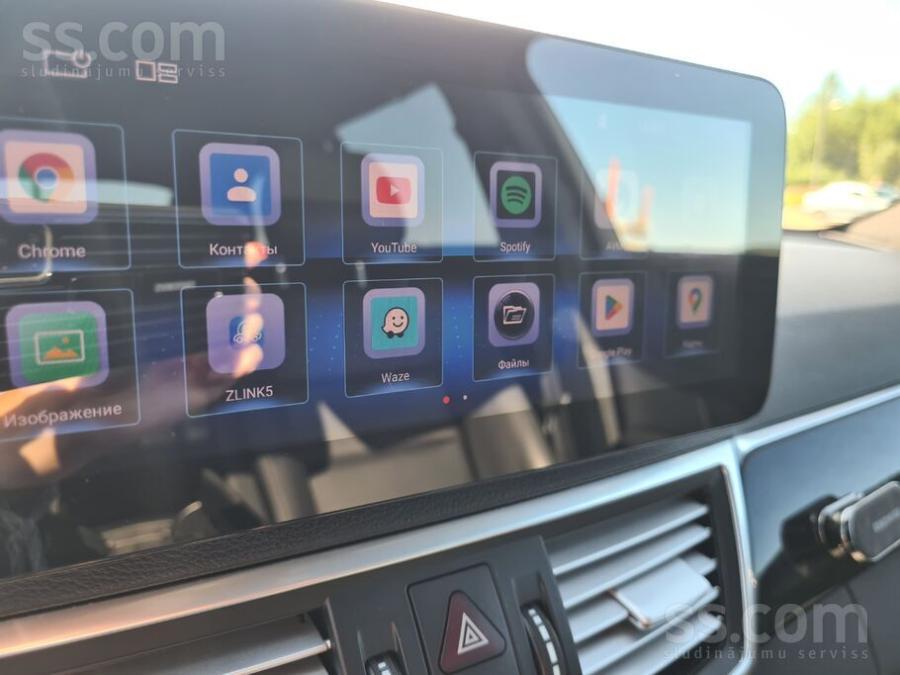 Melns Mercedes-Benz E 300 2011 Rīga, ar dzinēja tilpumu 3.00 L un nobraukumu 220 tūkst. km par 10390 €, foto 17 vietnē AUTOMOTO.COM.LV