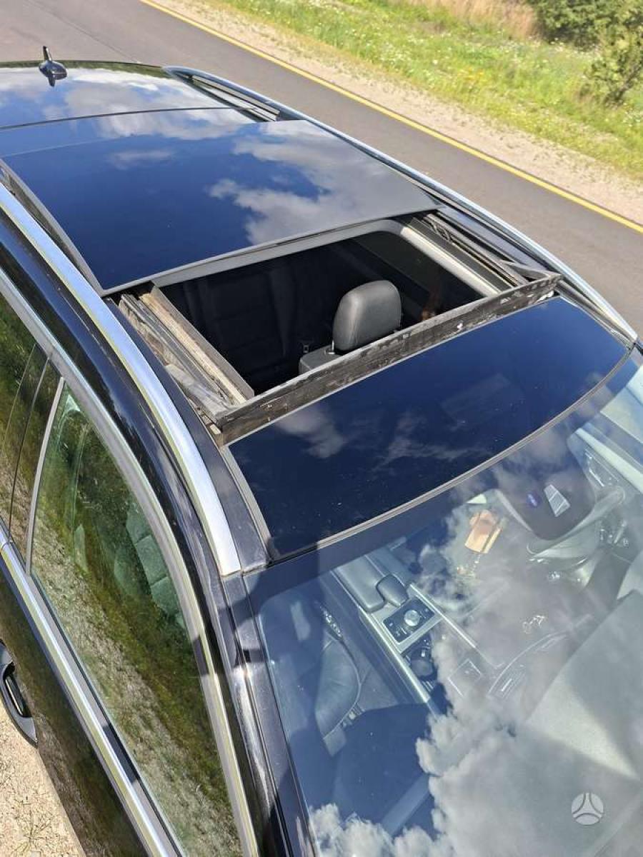 Melns Mercedes-Benz E 300 2011 Klaipėda, ar dzinēja tilpumu 2.99 L un nobraukumu 437 tūkst. km par 5900 €, foto 13 vietnē AUTOMOTO.COM.LV