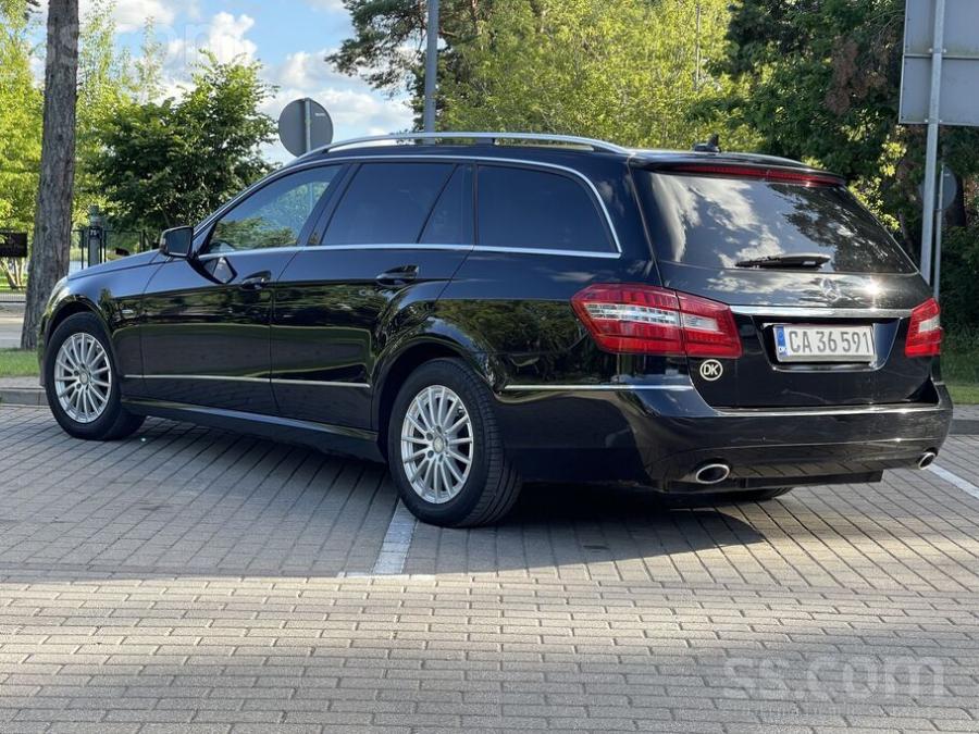 Черный Мерседес Е 300 2012 в Юрмала, объемом двигателя 3.00 л и пробегом 0 тыс. км за 6650 €, фото 19 на AUTOMOTO.COM.LV