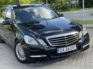 Черный Мерседес Е 300 2012 в Юрмала, объемом двигателя 3.00 л и пробегом 280 тыс. км за 6490 €, фото 14 на AUTOMOTO.COM.LV