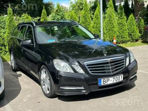 Melns Mercedes-Benz E 300 2012 Rīga, ar dzinēja tilpumu 3.00 L un nobraukumu 290 tūkst. km par 5500 €, foto 6 vietnē AUTOMOTO.COM.LV