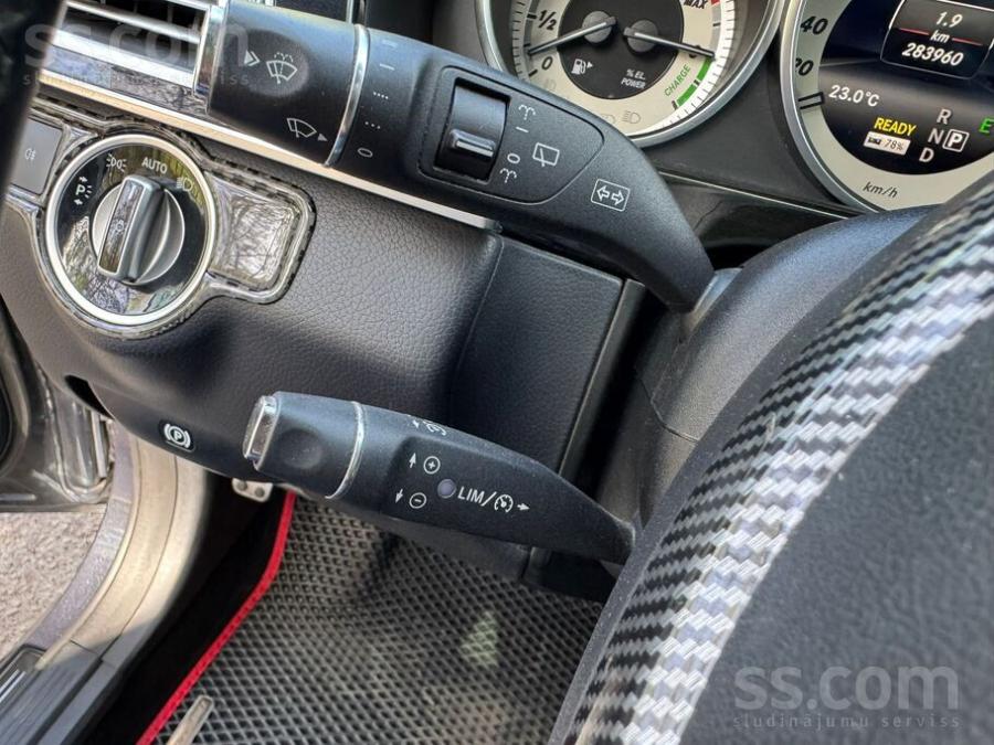 Melns Mercedes-Benz E 300 2013 Rīga, ar dzinēja tilpumu 2.20 L un nobraukumu 0 tūkst. km par 11300 €, foto 18 vietnē AUTOMOTO.COM.LV