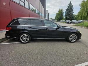 Black Mercedes-Benz E 300 2013 in Kaunas, with an engine capacity of 2.99 L and mileage of 361 thousand km for 7700 €, photo 14 on AUTOMOTO.COM.LV