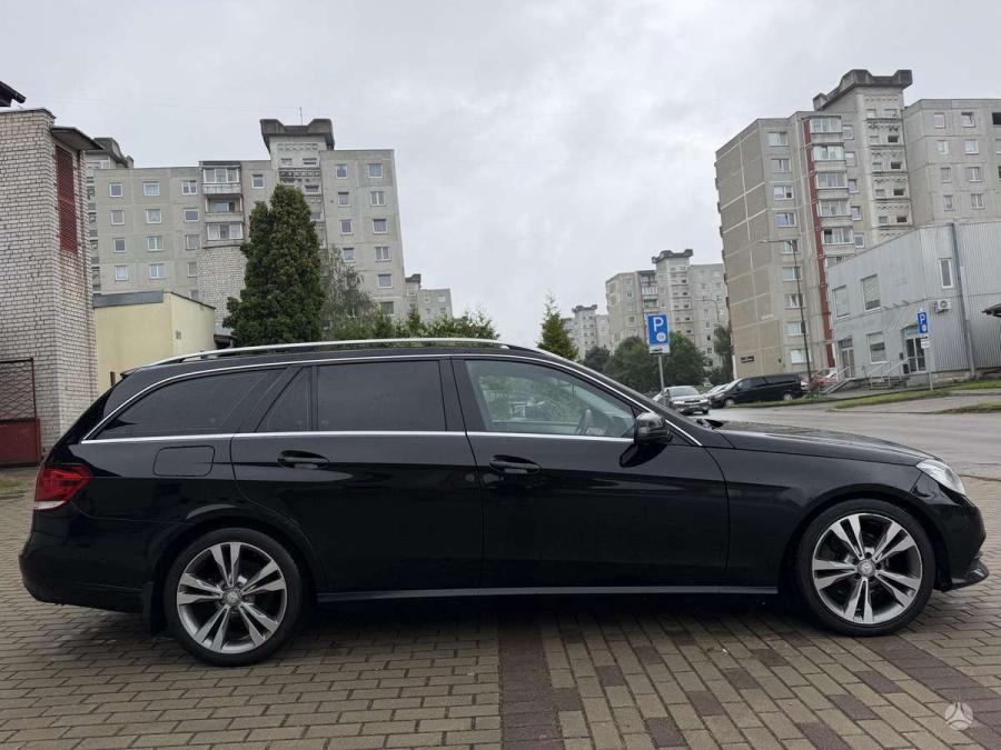 Melns Mercedes-Benz E 300 2014 Kauņa, ar dzinēja tilpumu 2.14 L un nobraukumu 310 tūkst. km par 5650 €, foto 6 vietnē AUTOMOTO.COM.LV