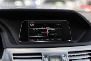 Черный Мерседес Е 300 2015 в Рига, объемом двигателя 3.00 л и пробегом 310 тыс. км за 13590 €, фото 26 на AUTOMOTO.COM.LV