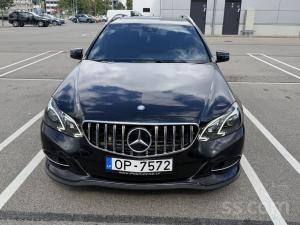Черный Мерседес Е 300 2015 в Рига, объемом двигателя 3.00 л и пробегом 294 тыс. км за 9600 €, фото 3 на AUTOMOTO.COM.LV