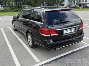 Черный Мерседес Е 300 2015 в Рига, объемом двигателя 3.00 л и пробегом 294 тыс. км за 9600 €, фото 5 на AUTOMOTO.COM.LV