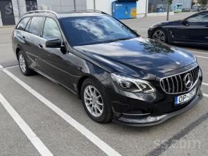 Черный Мерседес Е 300 2015 в Рига, объемом двигателя 3.00 л и пробегом 294 тыс. км за 9600 €, фото 8 на AUTOMOTO.COM.LV
