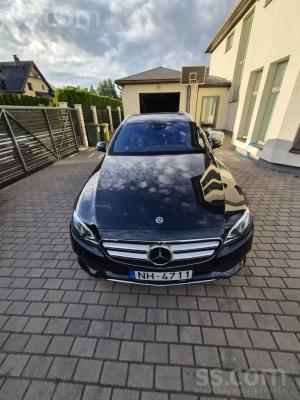 Black Mercedes-Benz E 300 2017 in Riga, with an engine capacity of 3.00 L and mileage of 190 thousand km for 28000 €, photo 7 on AUTOMOTO.COM.LV