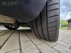 Black Mercedes-Benz E 300 2017 in Riga, with an engine capacity of 3.00 L and mileage of 190 thousand km for 28000 €, photo 16 on AUTOMOTO.COM.LV