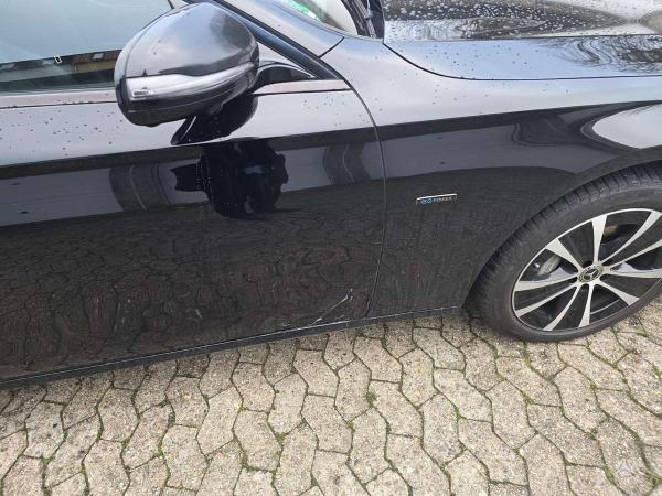 Melns Mercedes-Benz E 300 2019 Viļņa, ar dzinēja tilpumu 1.95 L un nobraukumu 430 tūkst. km par 17500 €, foto 5 vietnē AUTOMOTO.COM.LV