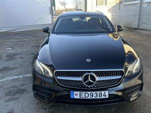 Melns Mercedes-Benz E 300 2019 Šauļi, ar dzinēja tilpumu 2.00 L un nobraukumu 280 tūkst. km par 12900 €, foto 7 vietnē AUTOMOTO.COM.LV