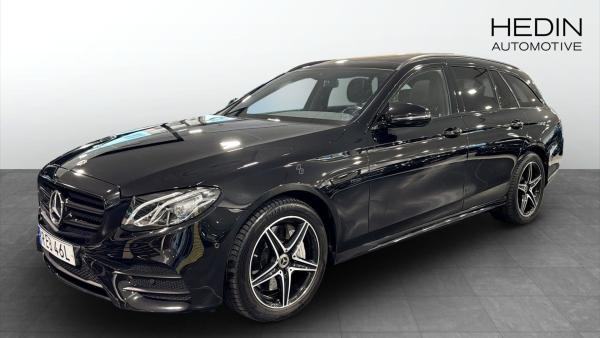Black Mercedes-Benz E 300 2019 in Kaunas, with an engine capacity of 0.00 L and mileage of 86 thousand km for 35203 €, photo 9 on AUTOMOTO.COM.LV