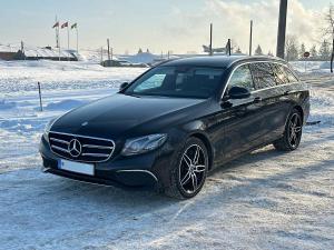 Black Mercedes-Benz E 300 2019 in Kaunas, with an engine capacity of 1.95 L and mileage of 237 thousand km for 14299 €, photo 6 on AUTOMOTO.COM.LV