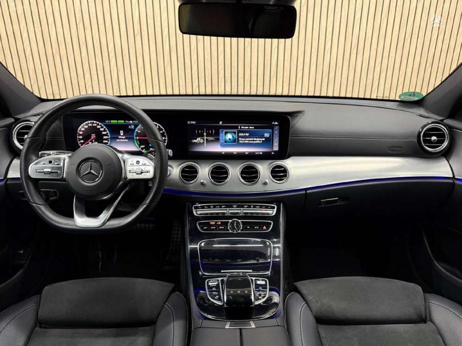 Melns Mercedes-Benz E 300 2019 Marijampole, ar dzinēja tilpumu 1.95 L un nobraukumu 130 tūkst. km par 23950 €, foto 9 vietnē AUTOMOTO.COM.LV