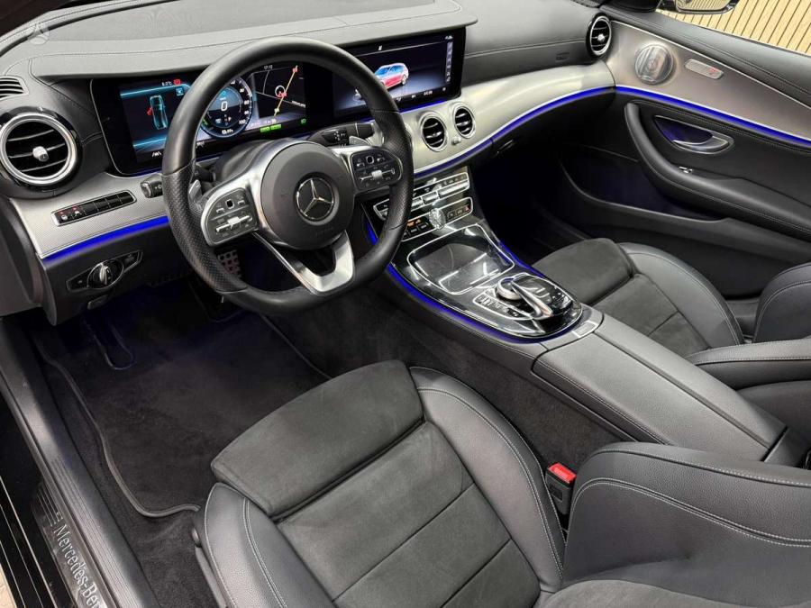 Melns Mercedes-Benz E 300 2019 Marijampole, ar dzinēja tilpumu 1.95 L un nobraukumu 130 tūkst. km par 23950 €, foto 10 vietnē AUTOMOTO.COM.LV